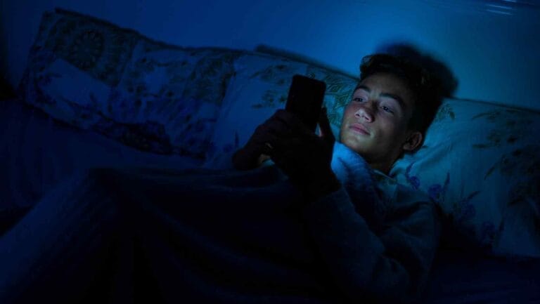 Impact of Smartphone Use on Sleep Patterns